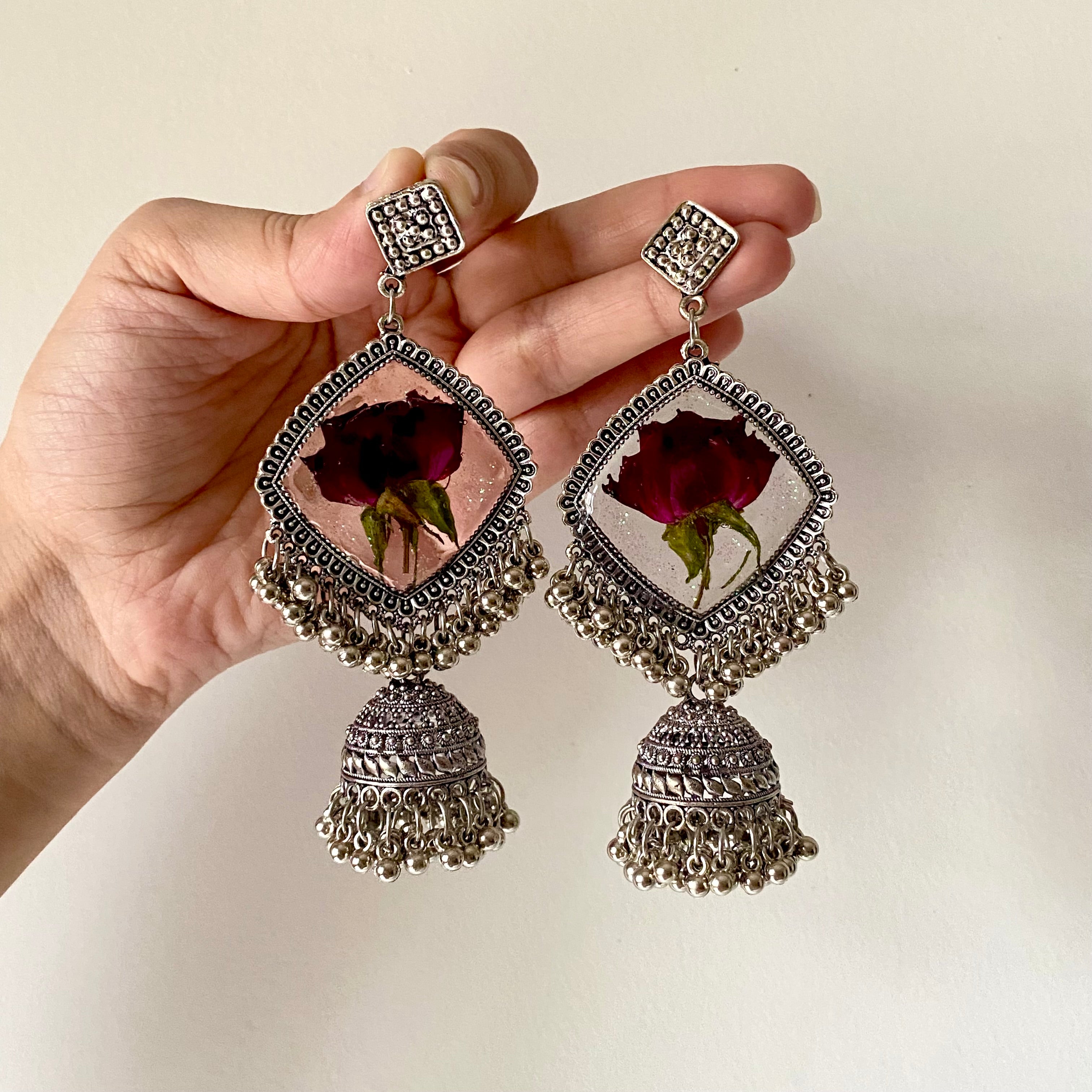 Roseleen Jhumka – afzaai
